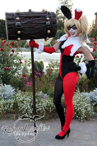 Ryuu Lavitz - Cosplay sexy du jour